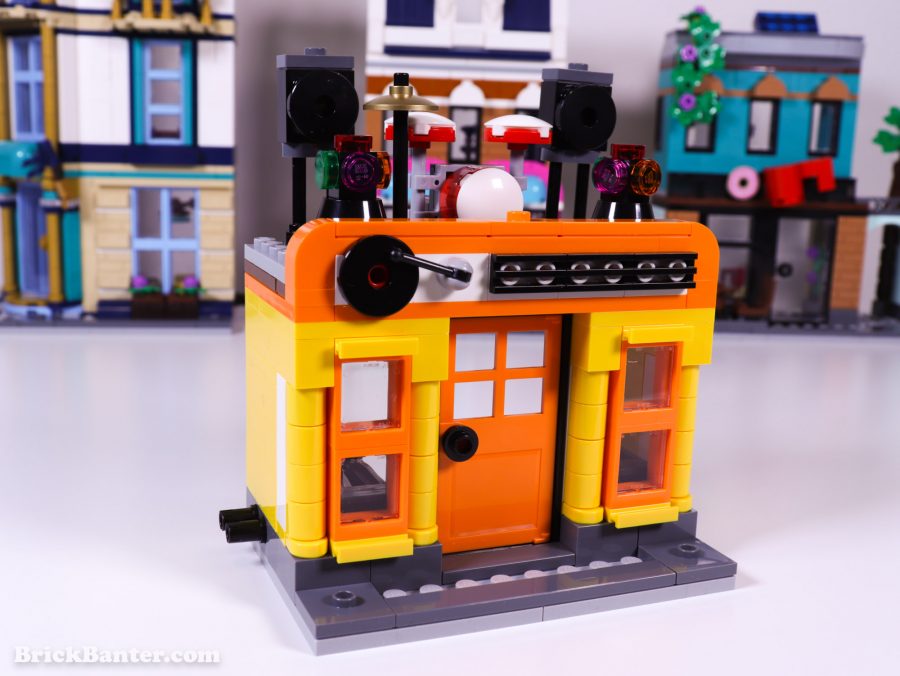 New LEGO Creator 3-In-1 A Rollercoaster Of Emotions