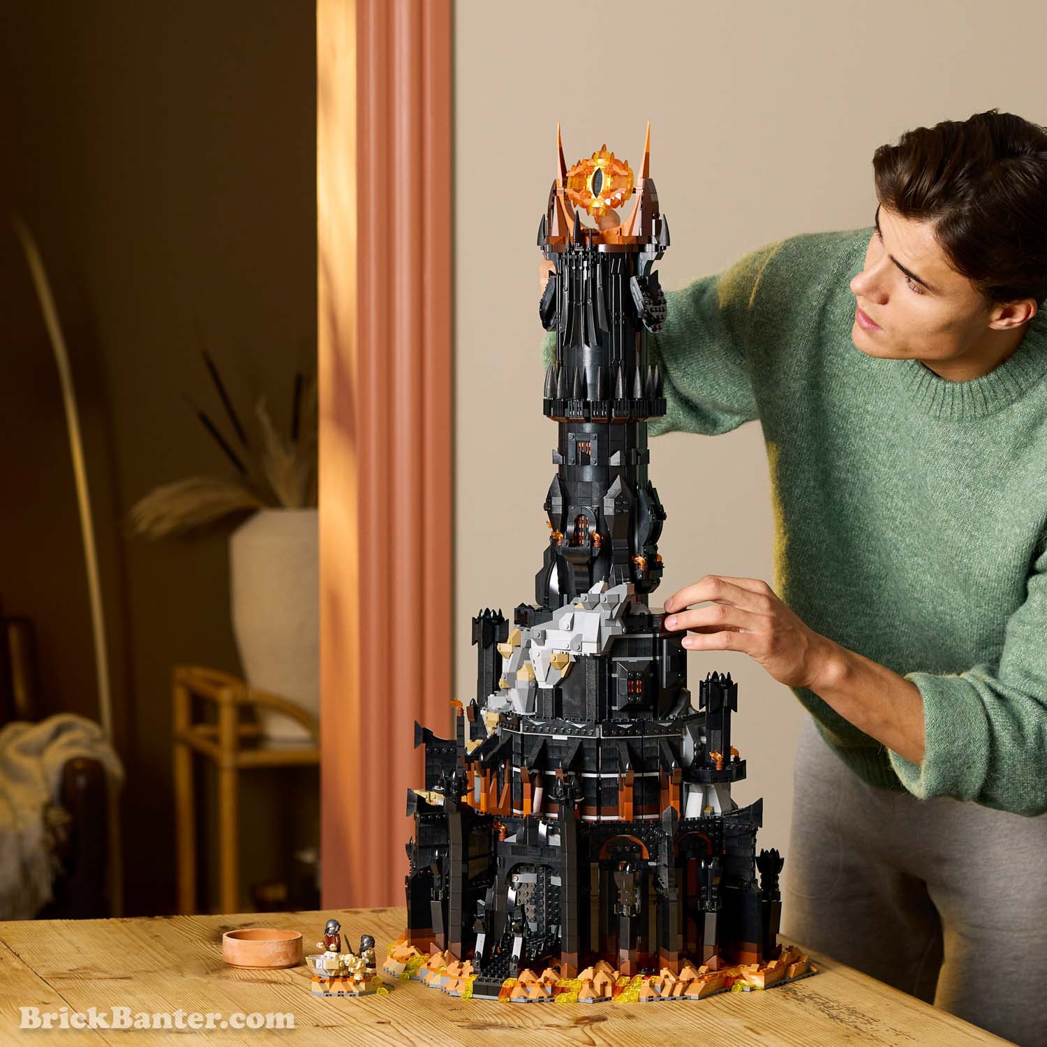 News: The LEGO Icons The Lord of the Rings: Barad-Dûr Set