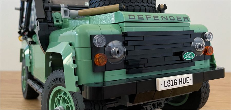 LEGO ICONS Land Rover Classic Defender 90 Review