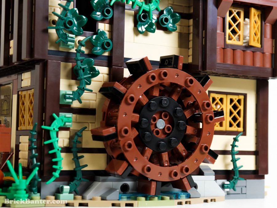 LEGO Ideas Hocus Pocus Packed With Almost Too Much Detail
