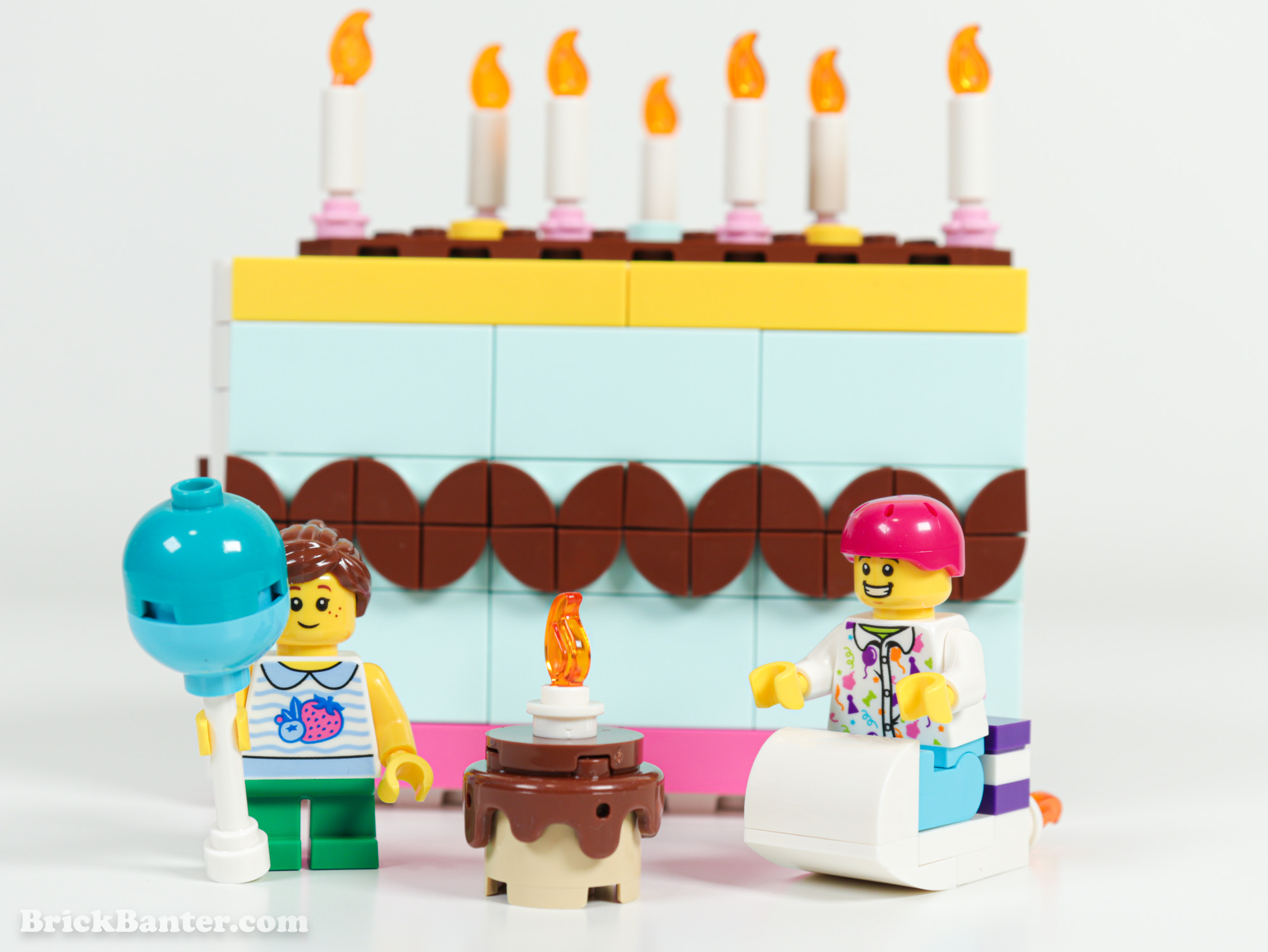LEGO Birthday Cake An Easy Slice For The Party Bags